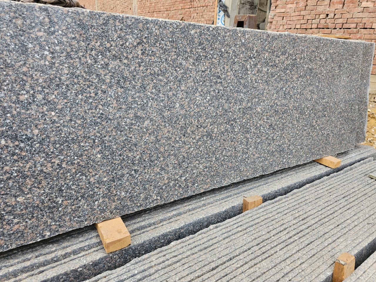 Gandola - Egyptian Granite - Marmix